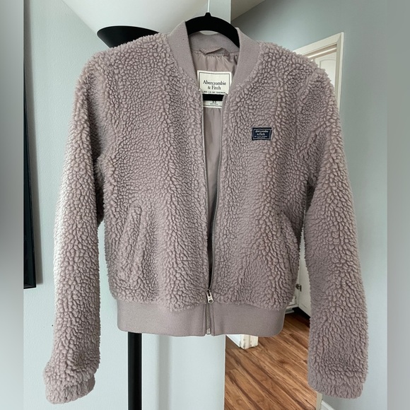 Abercrombie & Fitch | Jackets & Coats | Abercrombie Fitch Teddy Bear Bomber Jacket Xs | Poshmark